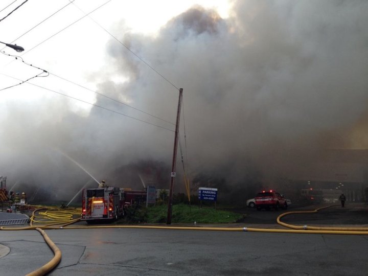 UPDATED: Structure fire engulfs Halifax’s North End in smoke ...