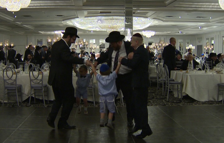 Gallery: A glimpse inside a Hasidic Jewish wedding - Montreal ...