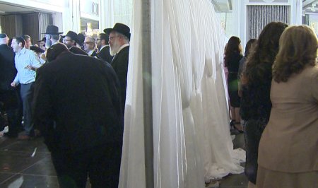 Gallery: A glimpse inside a Hasidic Jewish wedding - Montreal ...
