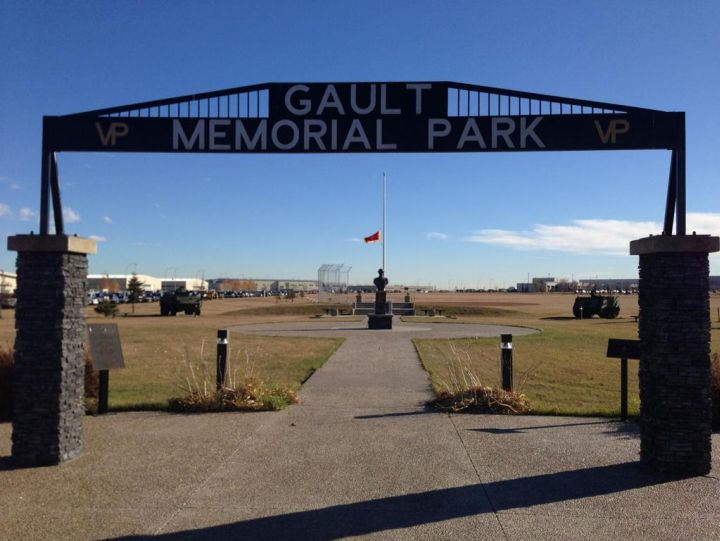 ‘It’s strange’: business owner on feeling around CFB Edmonton following ...