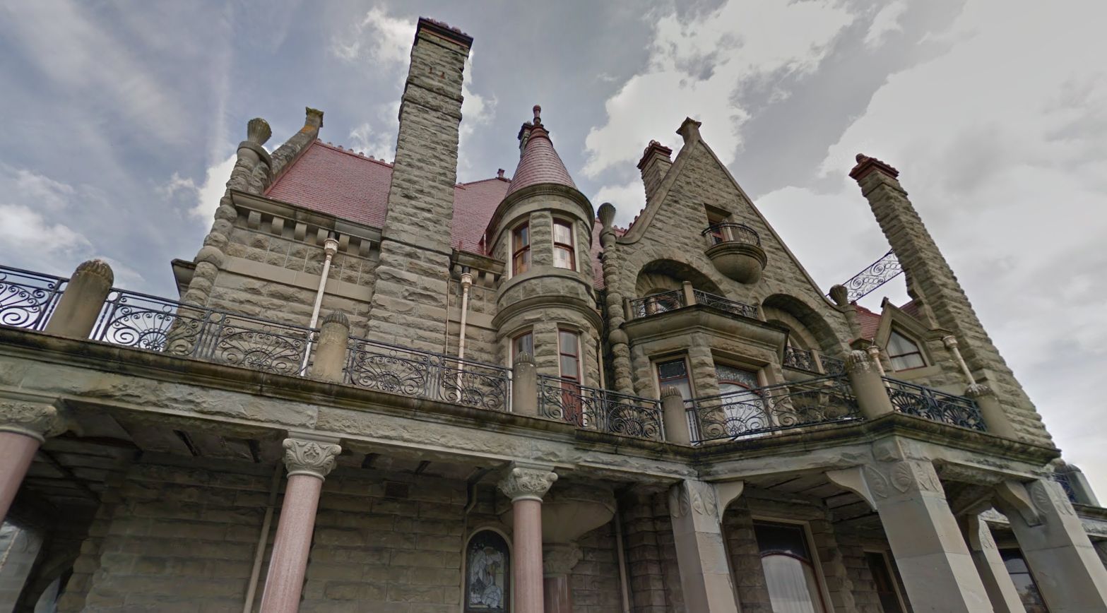 Tour Canada’s top 5 haunted landmarks using Street View | Globalnews.ca