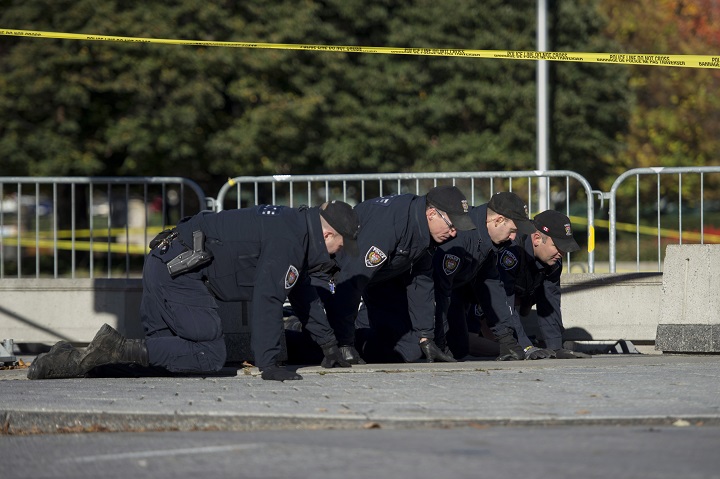 In photos: The Ottawa shooting and its aftermath - National | Globalnews.ca