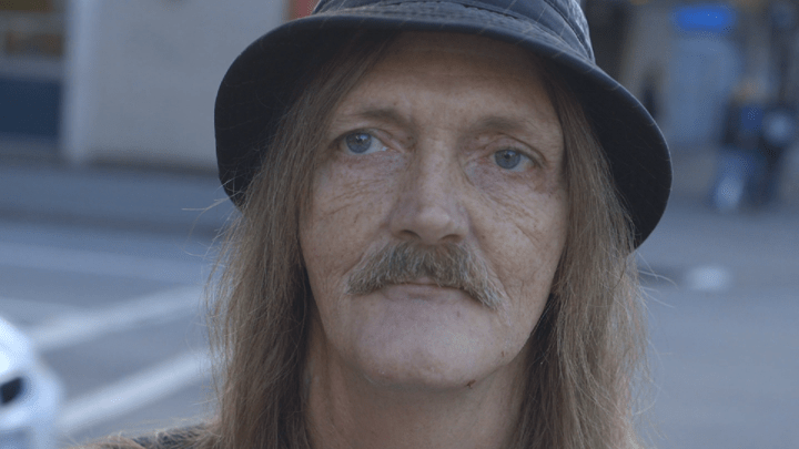 16×9: Life at the end of the needle | Globalnews.ca