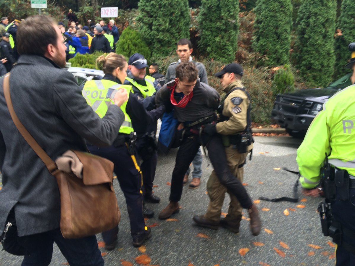 Numbers dwindle at the protest camp on Burnaby Mountain | Globalnews.ca