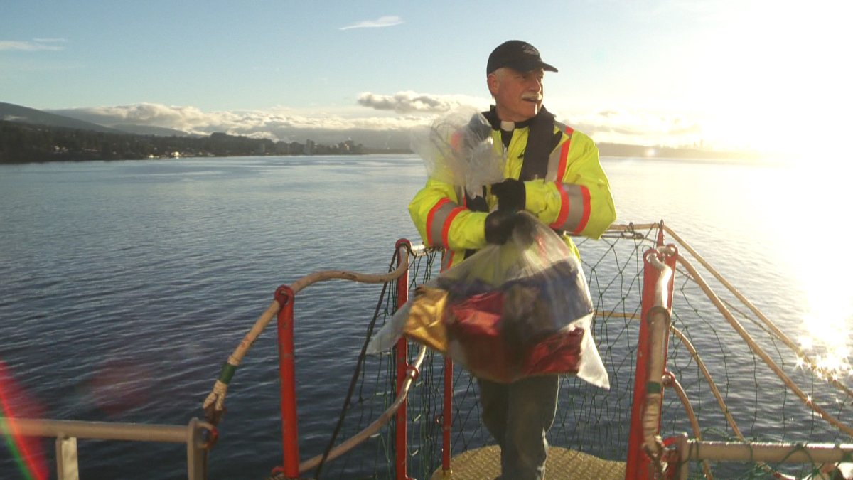 Seafaring Santa delivers presents to sailors stuck on Vancouver’s ...