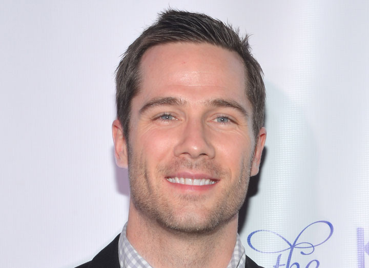 Luke Macfarlane's Instagram, Twitter & Facebook on IDCrawl
