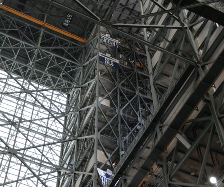 Peek inside NASA’s largest building, and home to the newest spaceship ...