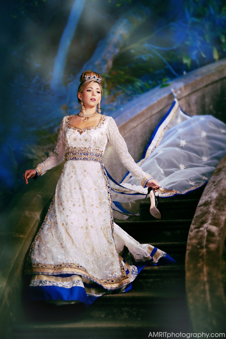 B.C. photos of Disney princesses as Indian brides go viral | Globalnews.ca