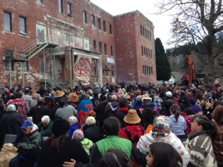 Demolition of Alert Bay residential school begins | Globalnews.ca