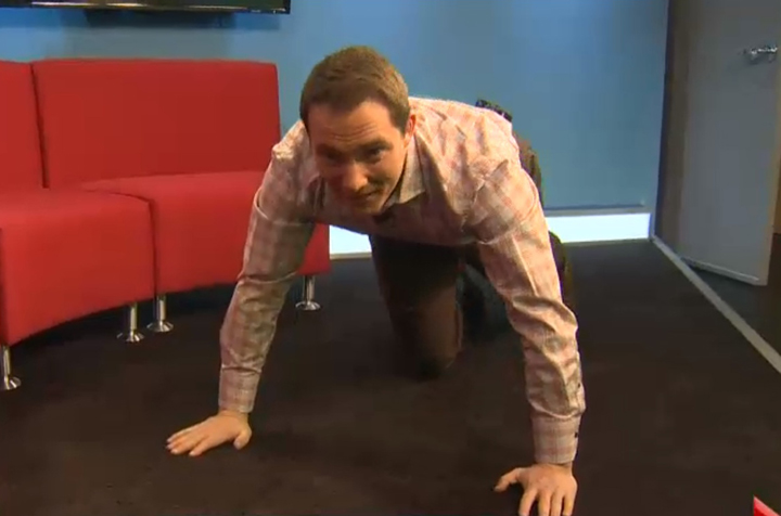 WATCH: I Love to Read month gets weatherman Mike Koncan doing pushups ...