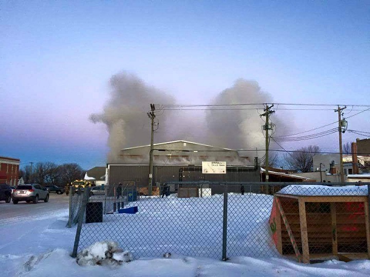 Fire destroys Home Hardware in Neepawa, Manitoba - Winnipeg | Globalnews.ca