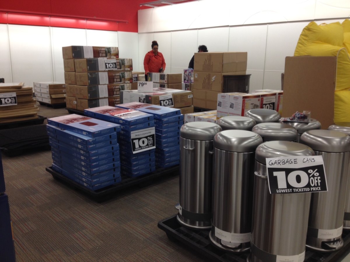 PHOTOS: Inside Target at Coquitlam Centre as shoppers line up for deals ...