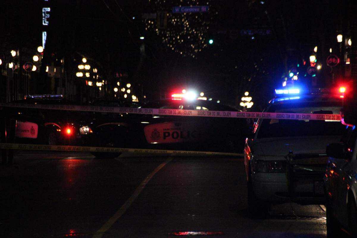 Two men dead after stabbing in Vancouver hotel - BC | Globalnews.ca
