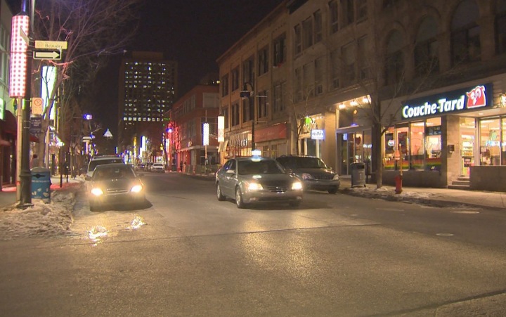 Montreal police investigate possible downtown axe attack - Montreal ...