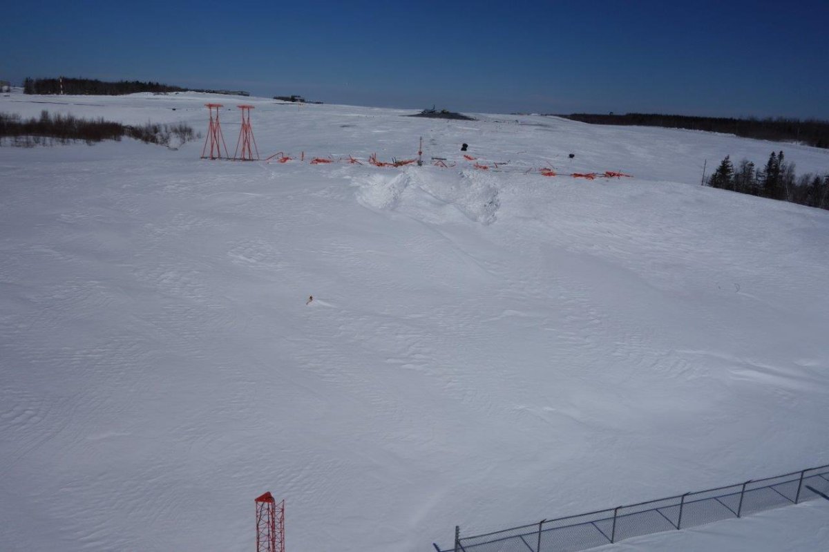 New photos show aerial view of Air Canada flight 624 crash site ...
