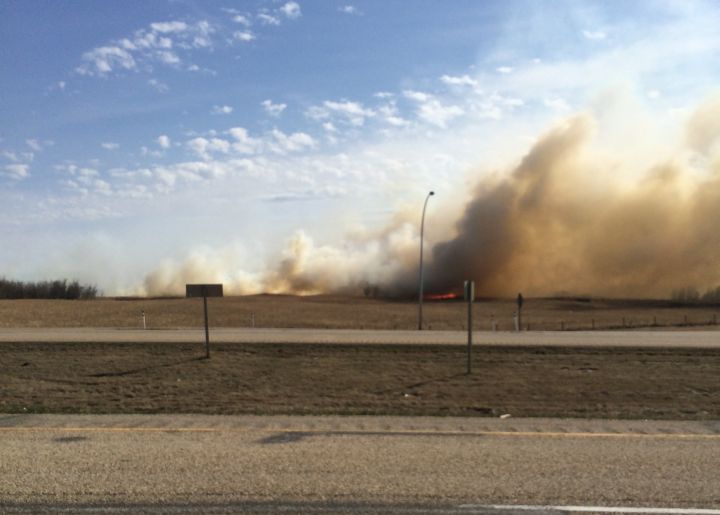 Strathcona County grass fires fuelled by high winds, dry conditions ...