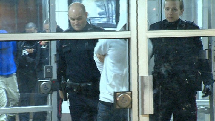 Toronto police launch pre-dawn raids in human trafficking probe ...
