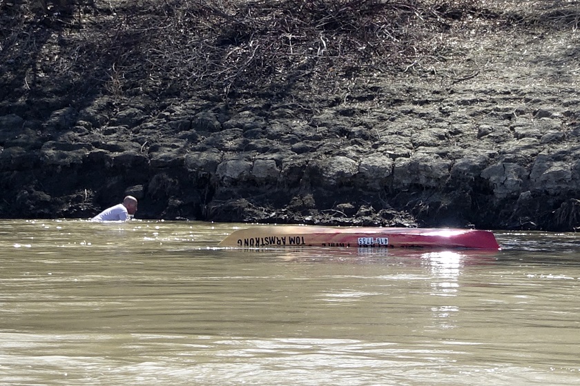 PHOTOS: Winnipeg man survives kayak capsizing near The Forks - Winnipeg ...
