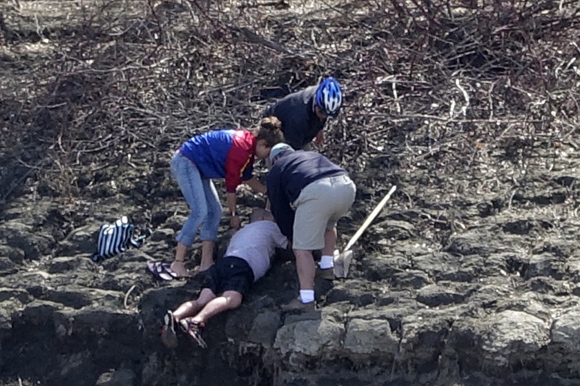 PHOTOS: Winnipeg man survives kayak capsizing near The Forks - Winnipeg ...