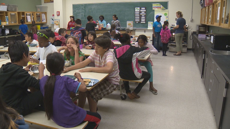 Better Winnipeg: Breakfast program for kids teaches healthy food ...