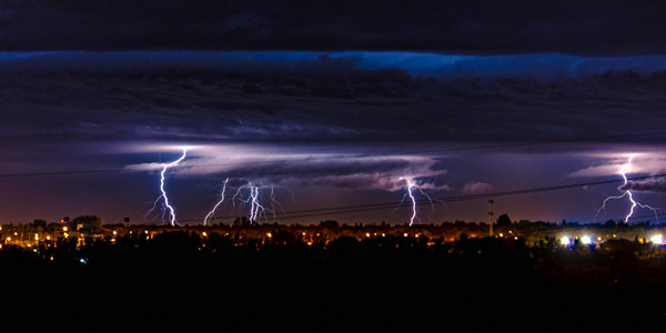 Damaging effects of lightning in Saskatchewan | Globalnews.ca
