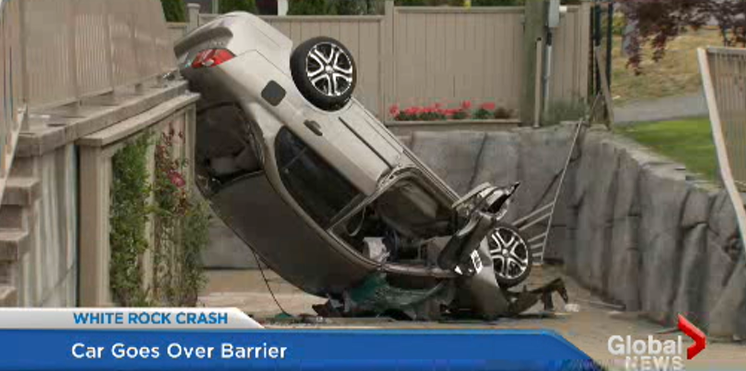 Serious crash in White Rock sends one woman to hospital - BC ...