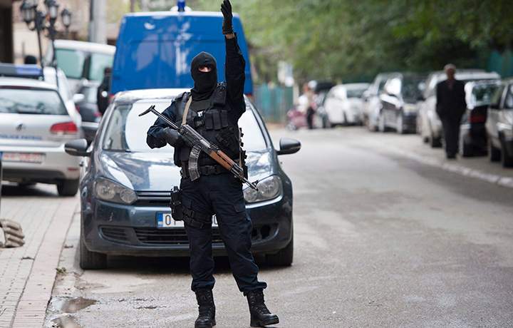 Kosovo police arrest suspects with IS links in plot to poison water ...