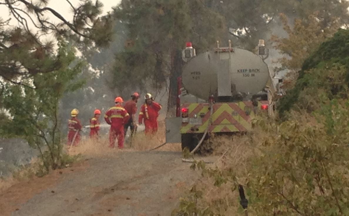 Peachland fire gets very close to homes | Globalnews.ca