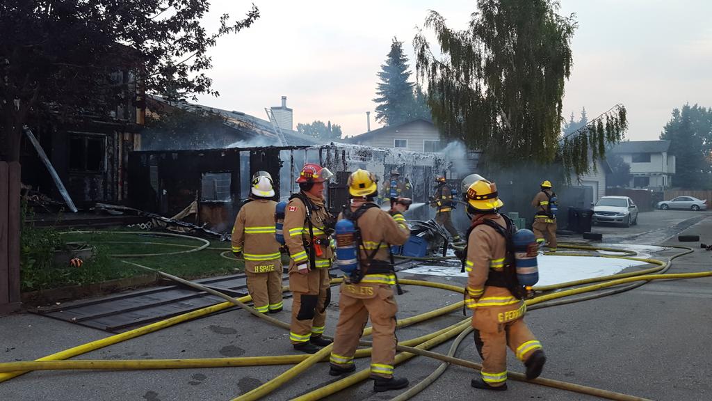 Temple home gutted by fast-moving fire - Calgary | Globalnews.ca