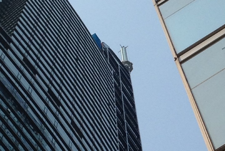 Streets reopen downtown after engineers inspect unstable Trump Tower ...