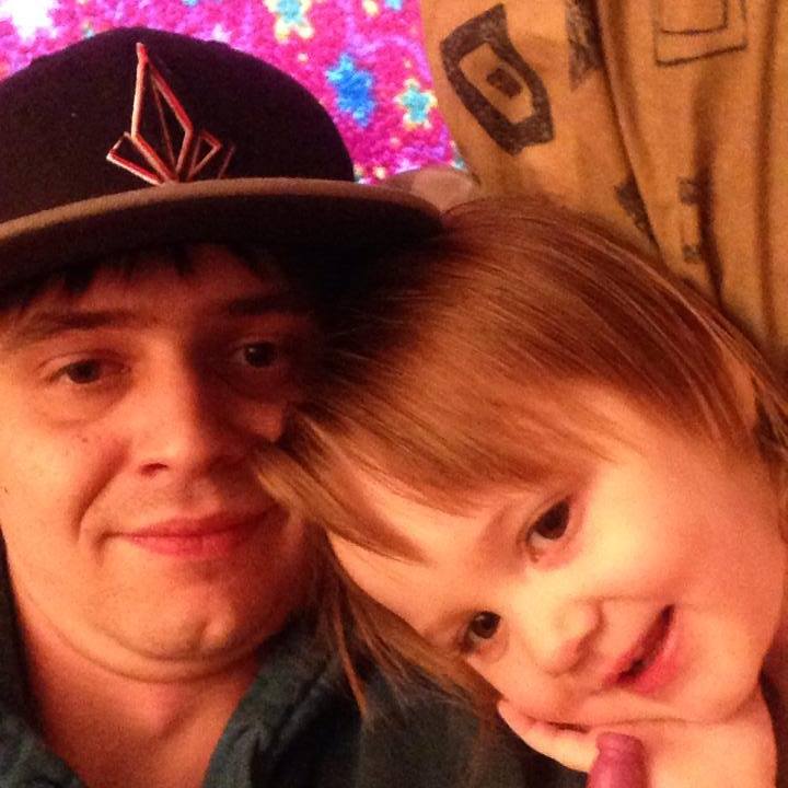 Amber Alert: Father of abducted Alberta girl dead, child still missing ...