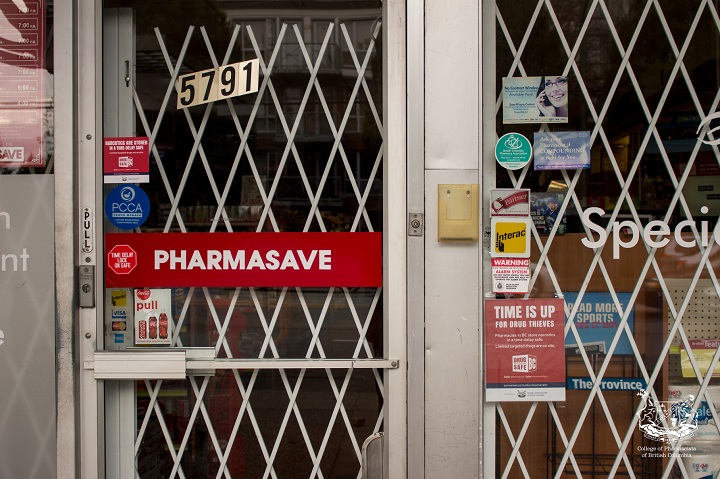 Time-delay safes looking to decrease pharmacy store robberies in B.C. | Globalnews.ca