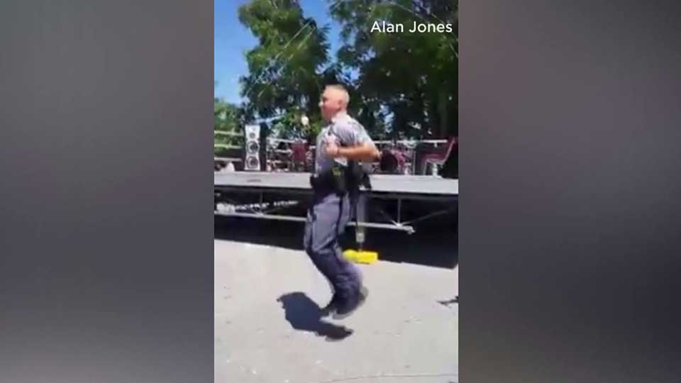 Footage of on-duty cop playing ‘Double Dutch’ goes viral - National ...