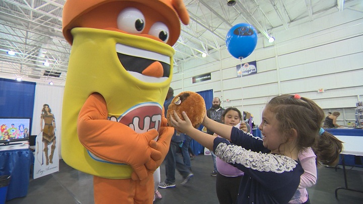 KidCon opens its doors at Uniprix Stadium - Montreal | Globalnews.ca