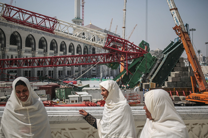 Saudi Arabia partly blames construction giant Binladin Group over Mecca ...
