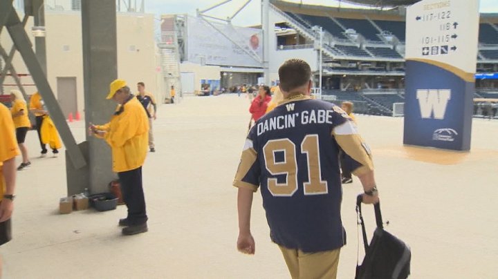 ‘Dancing Gabe’ to get honourary diploma from Red River College ...