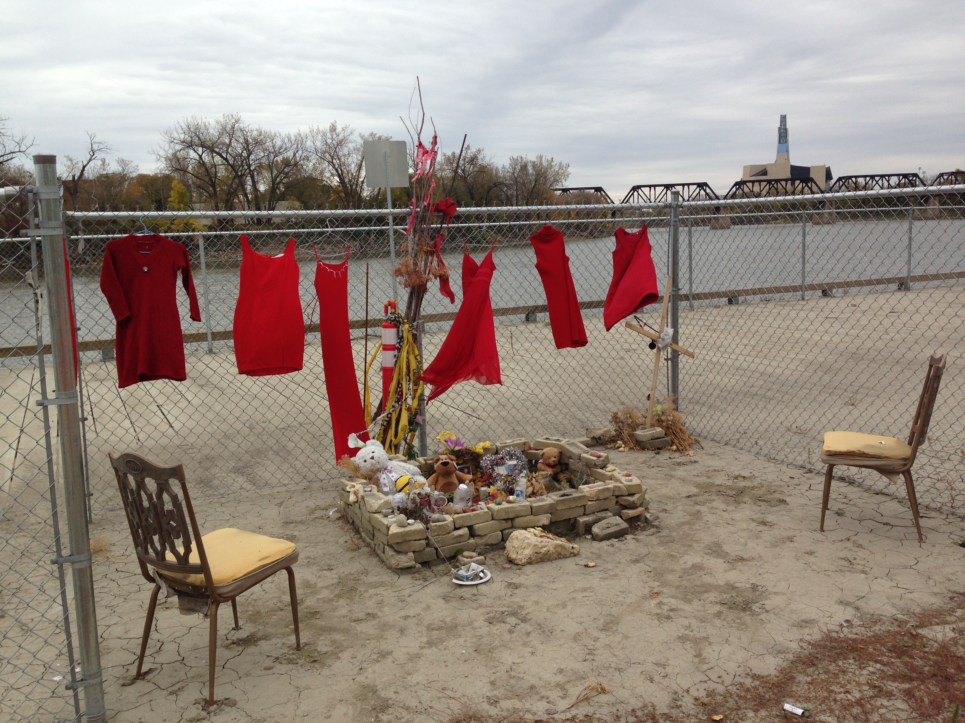 Red dress campaign looks to raise awareness about missing, murdered ...