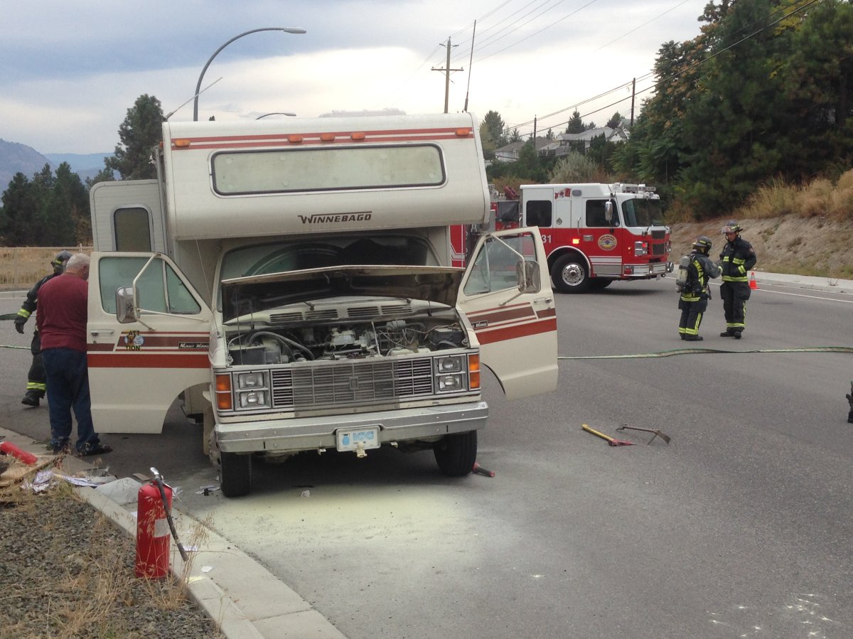 Flaming motorhome in West Kelowna - Okanagan | Globalnews.ca