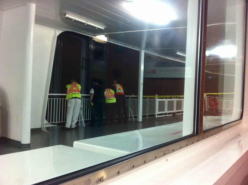 Man launches life raft from B.C. ferry and jumps overboard - BC ...