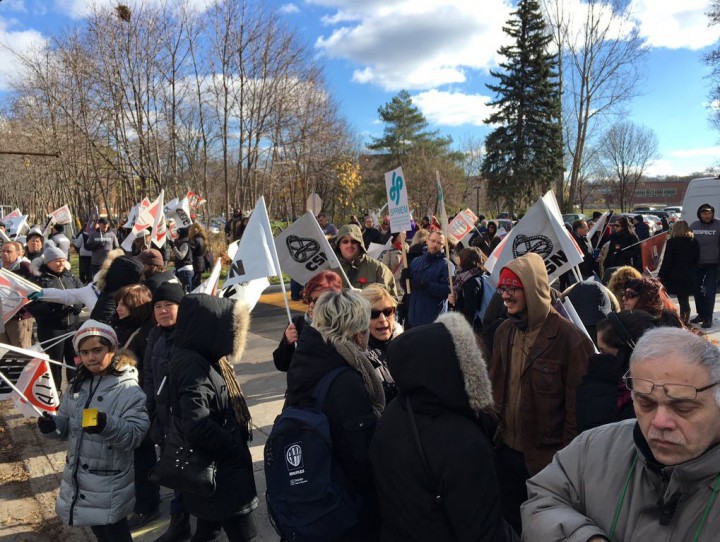 Quebec teachers hold two-day strike - Montreal | Globalnews.ca