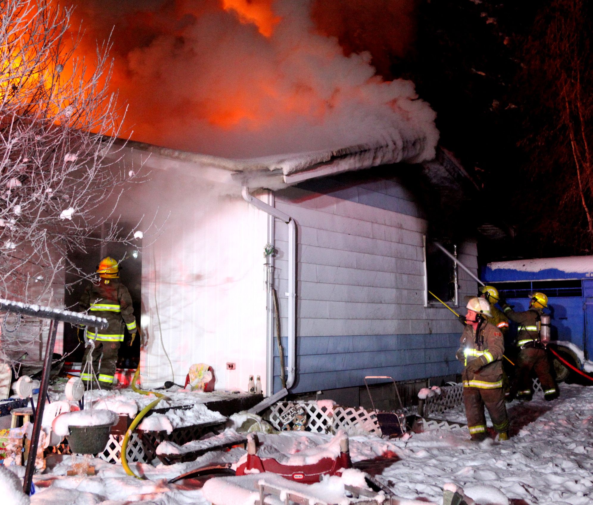 Alberta family left homeless on Christmas after devastating fire ...