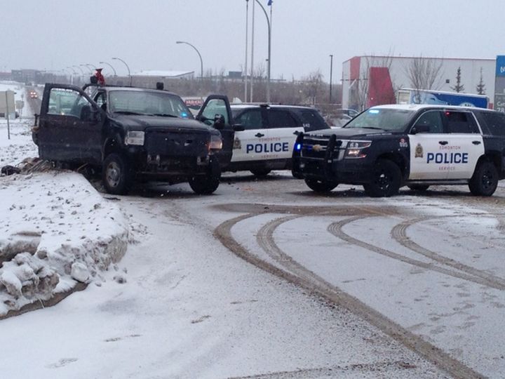 South Edmonton police pursuit ends with vehicles smashed - Edmonton ...