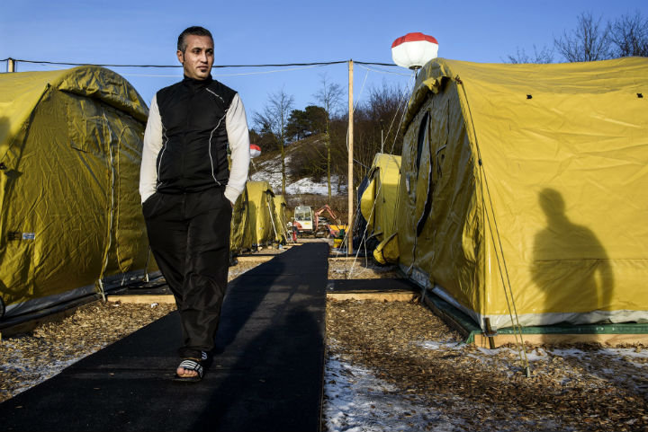 Denmark clears the way to seize valuable from refugees - National ...