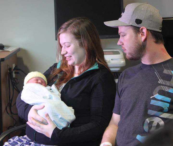 It’s a boy; B.C. welcomes first baby of 2016 | Globalnews.ca