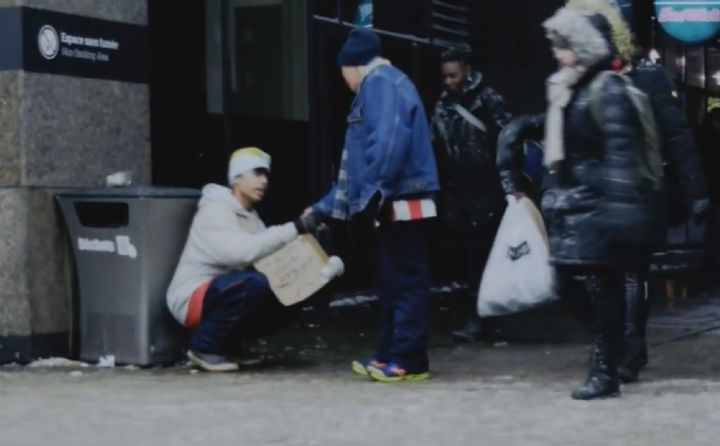 Homeless man offers coat off his back to Montreal teen posing as street ...