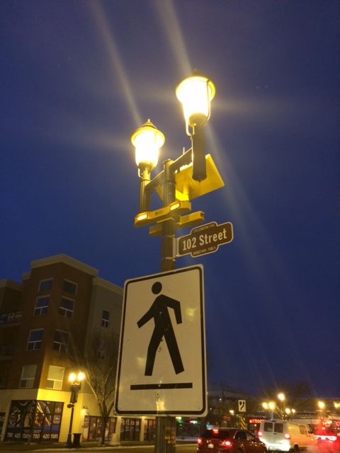 Edmonton launches solar powered crossing lights in pilot project ...