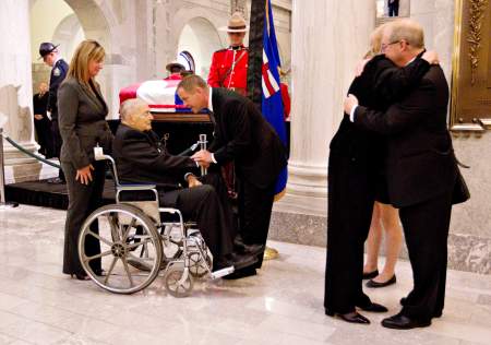 Former Alberta Premier Don Getty dies at 82 | Globalnews.ca