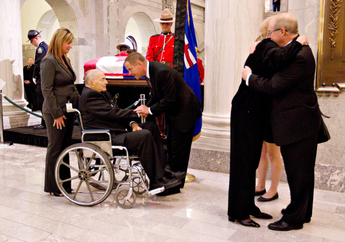 Former Alberta Premier Don Getty dies at 82 | Globalnews.ca