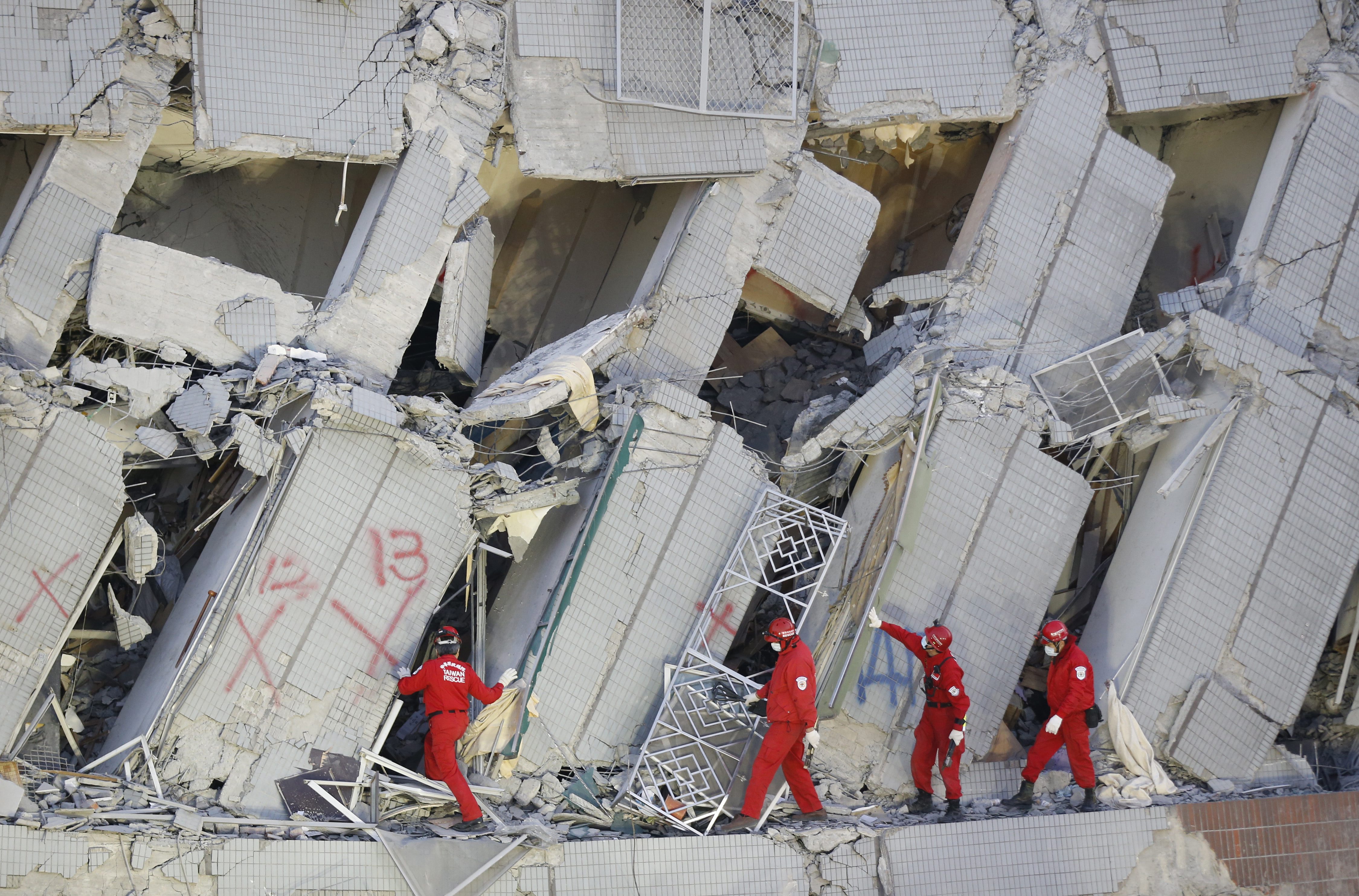 Earthquake death toll hits 34, rescuers search for survivors amid ...