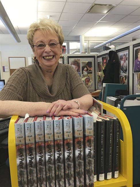 Longtime librarian puts 60 years on the books - National | Globalnews.ca